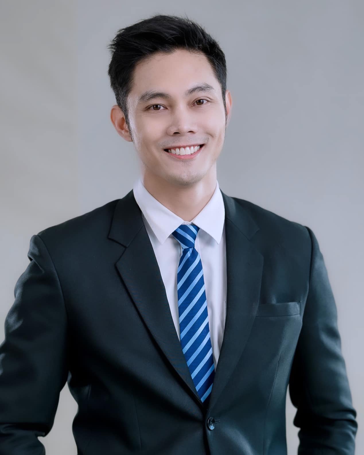 นาย ภู แก้วอำไพ - นักจิตวิทยาปรึกษา เชี่ยวชาญด้านการให้การปรึกษาแบบผสมผสาน